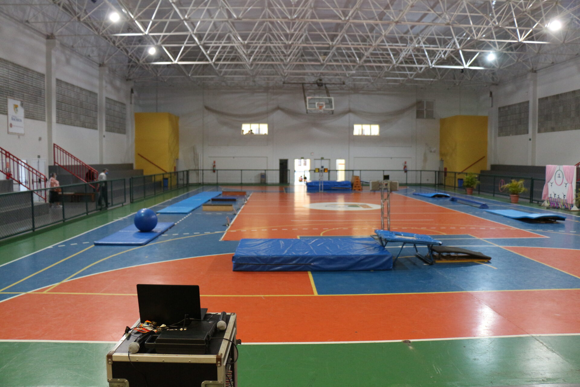 Ginástica Artística | Atividades Complementares : Colégio Anchieta